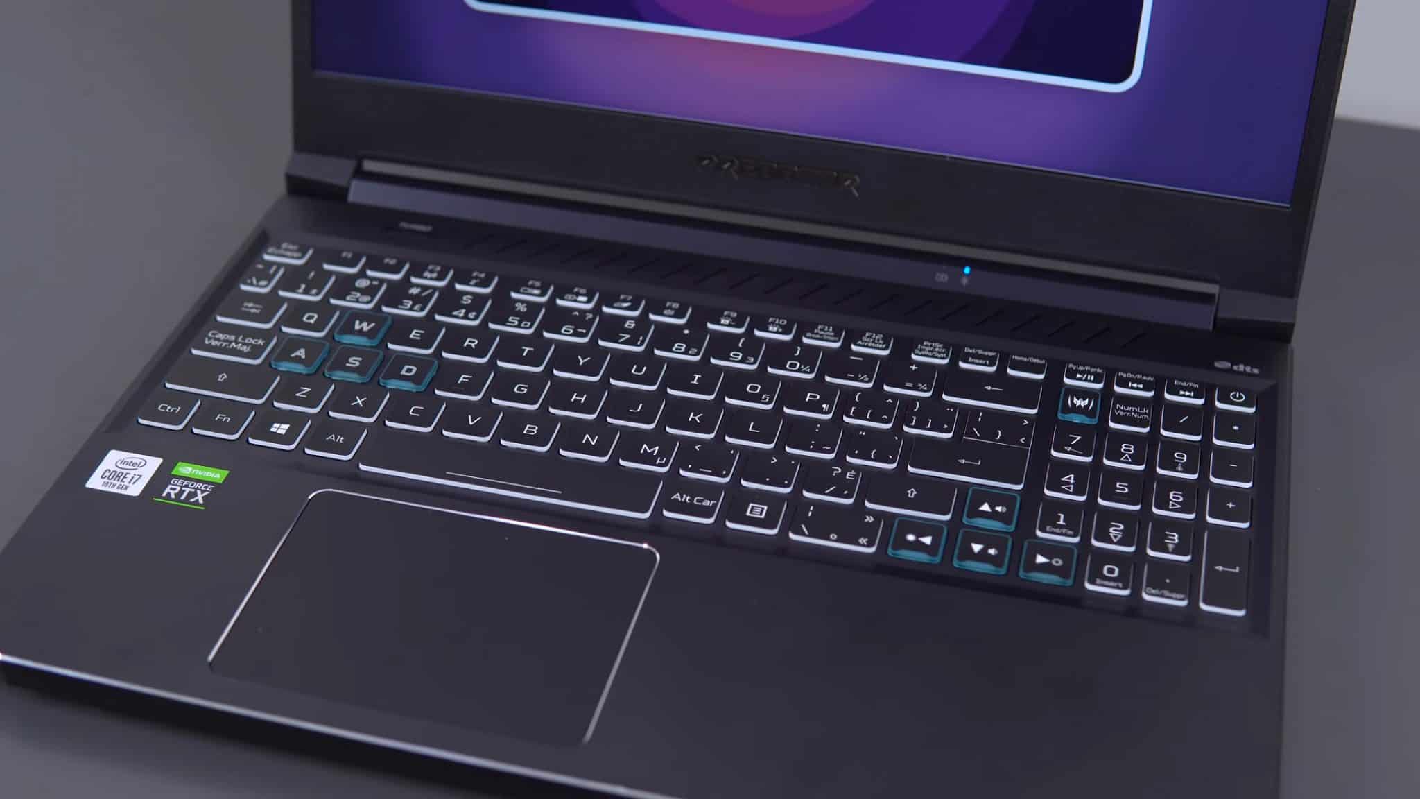 Acer Predator Helios 300 Review - RTX 2060 Laptop! - GPCD