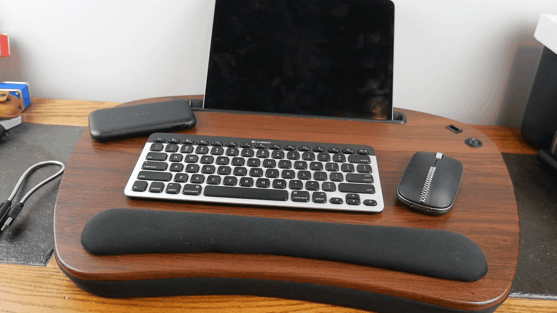 5 Best Gaming Lap Desks 2024 - GPCD