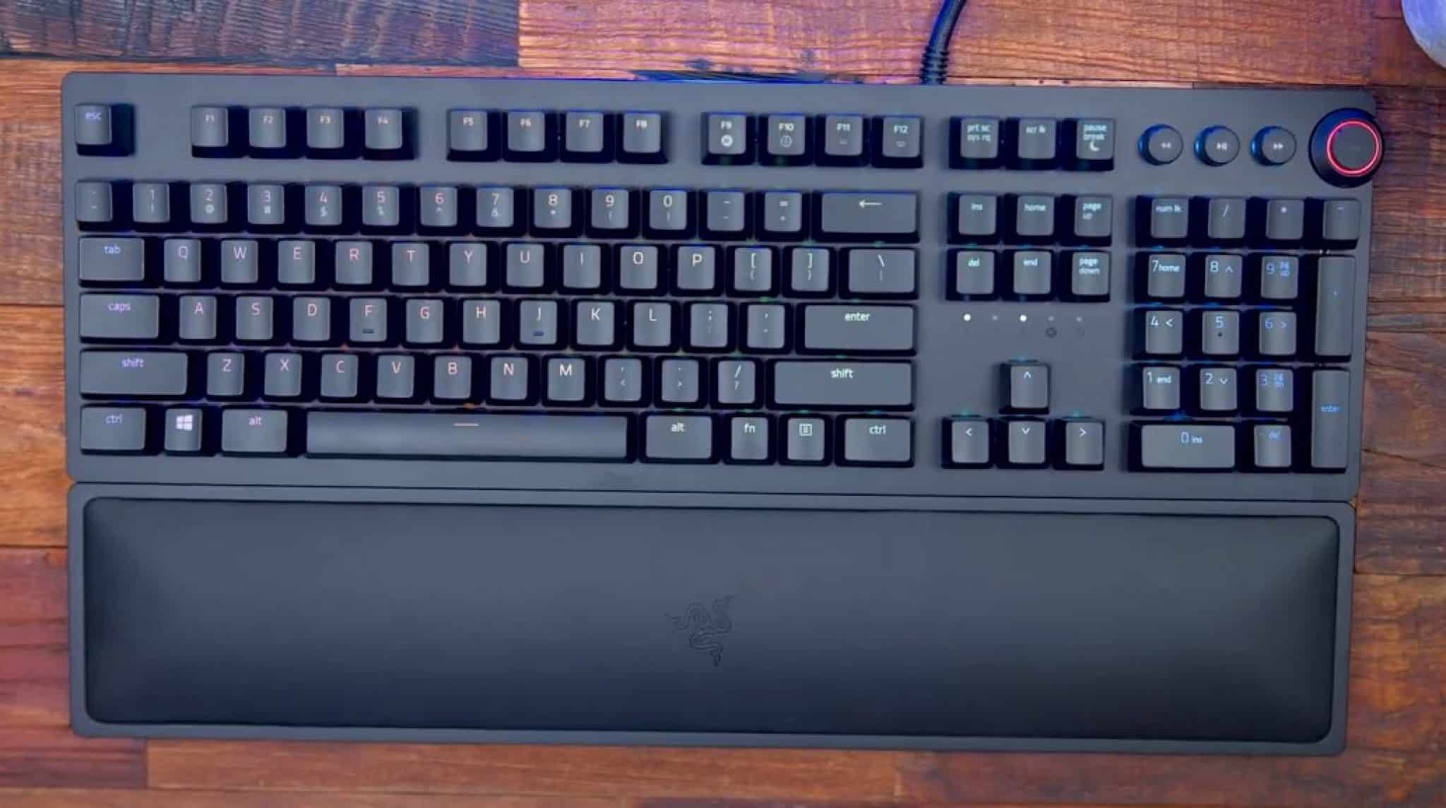 5 Best Keyboards with Programmable Macro keys - GPCD