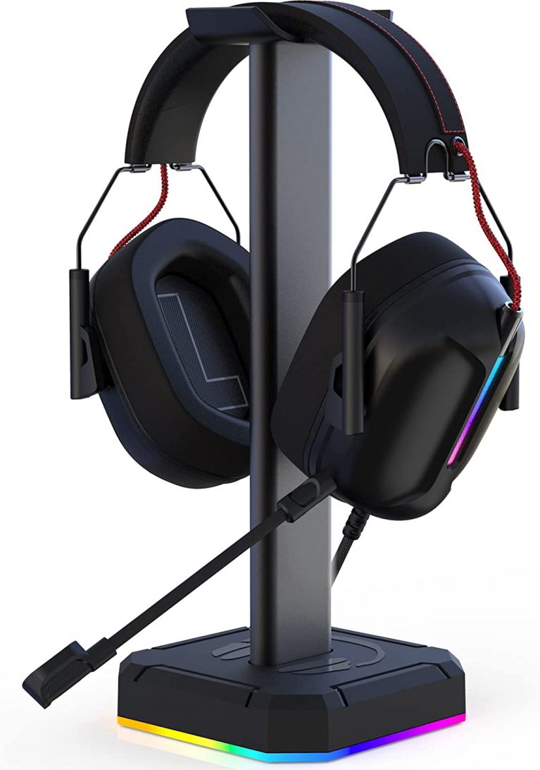 12 Cool Gaming Desk Accessories Every Gamer Should Have - GPCD